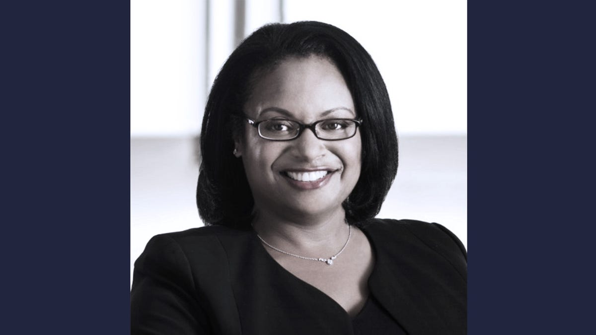 The Art of Leaving: The Impact of the Incumbent's Departure on CEO ...