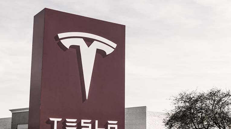 Elon Musk unveils 'Tesla bot', a humanoid robot that would be made from ...