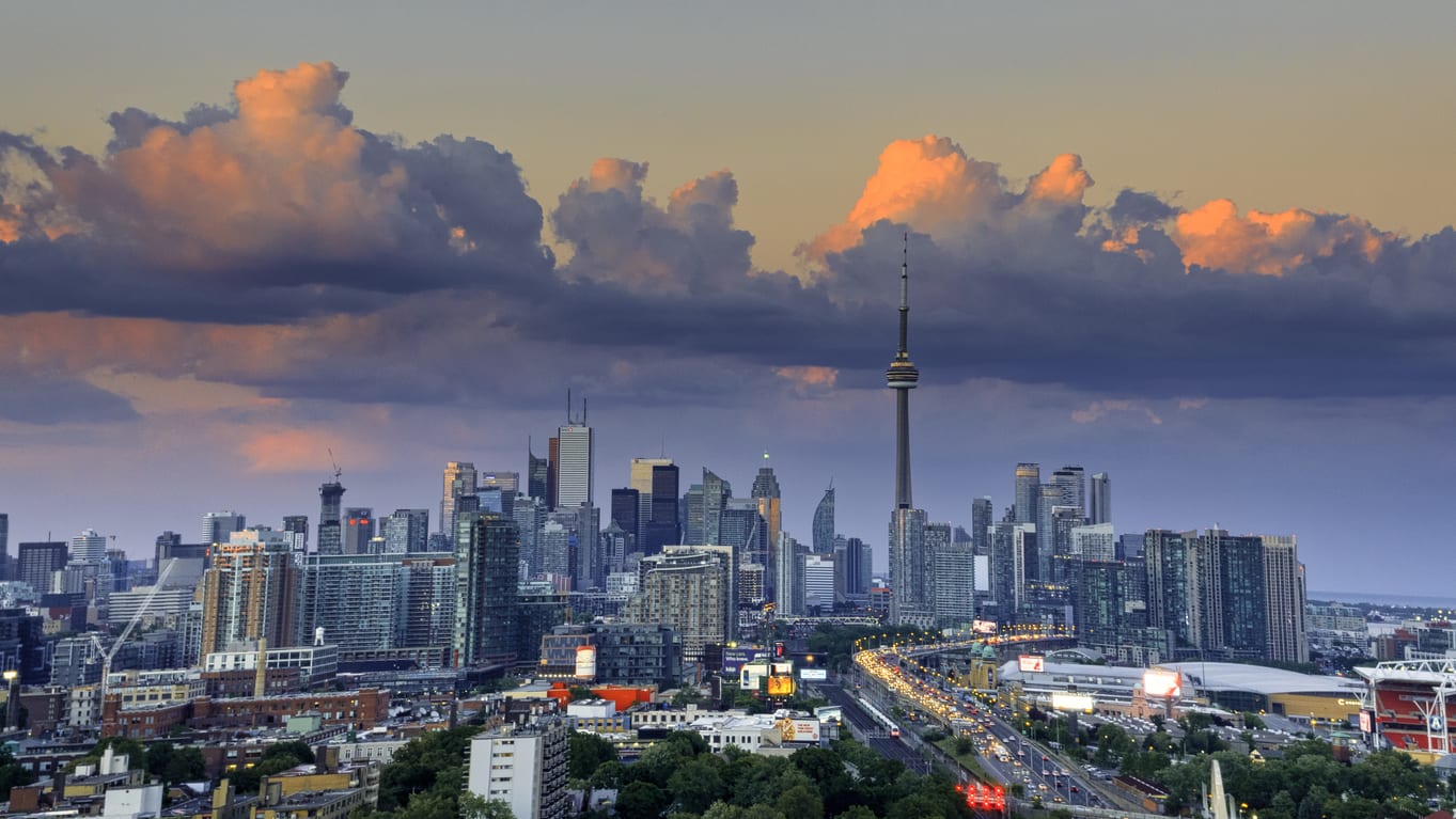 Ontario: Enforcing Non-competition and Non-solicitation Clauses