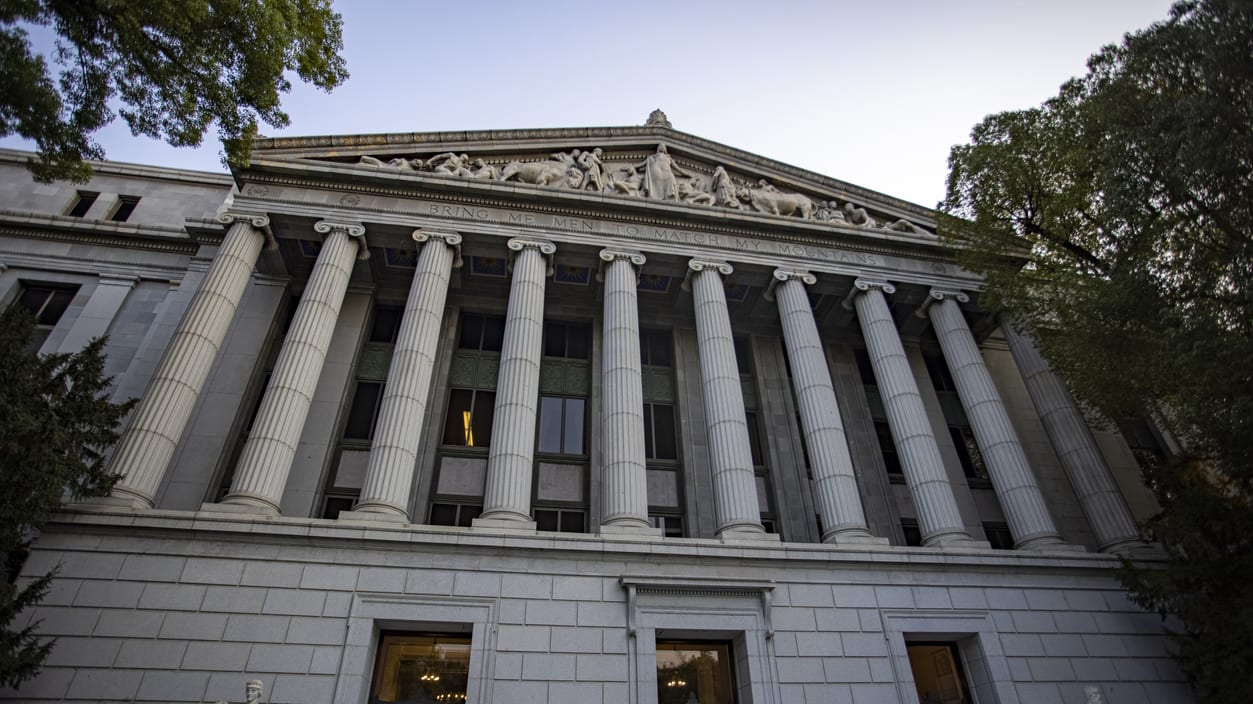 California PAGA Cases Can’t Be Dismissed Due to Unmanageability