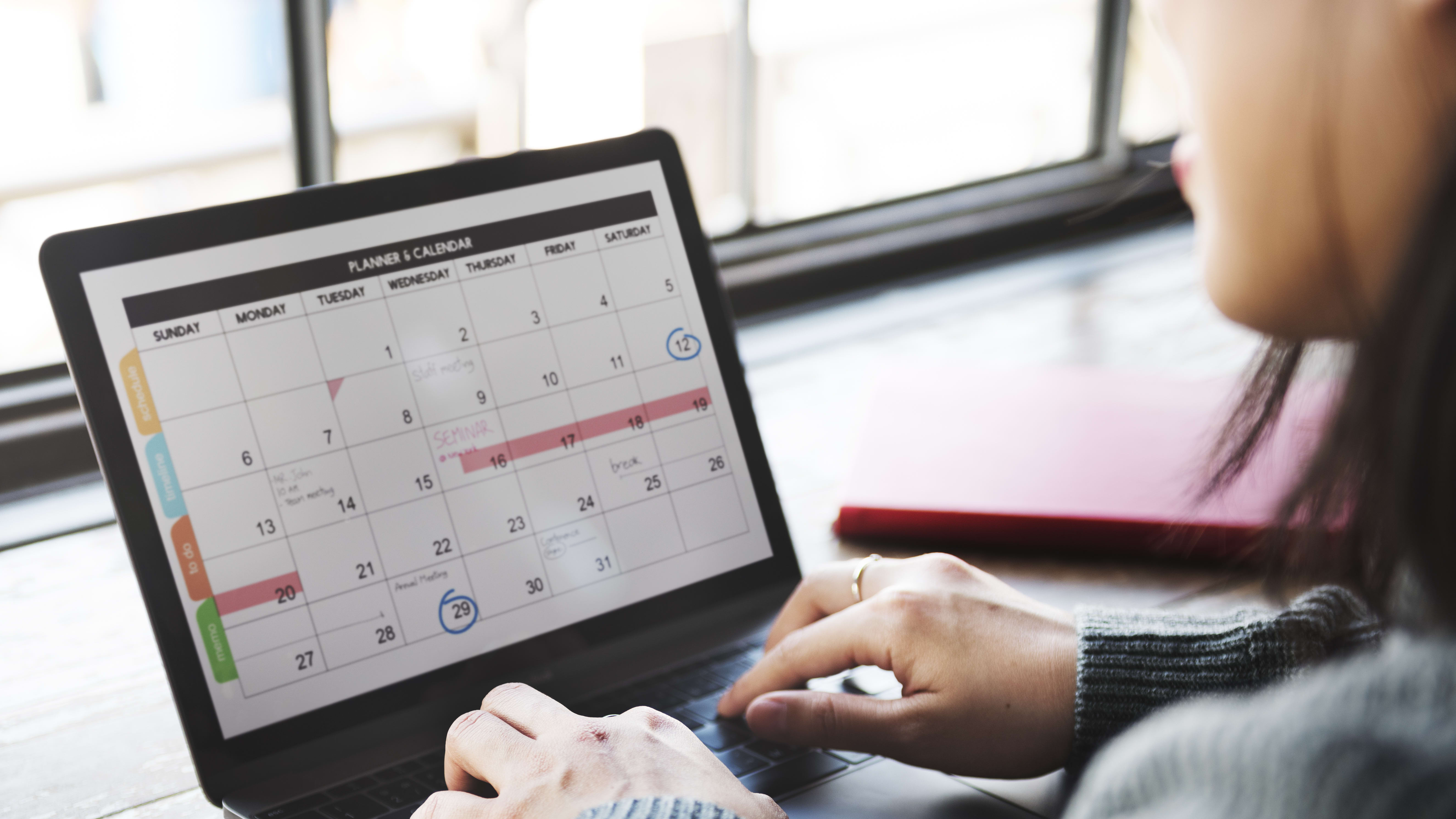 How to Address Predictive Scheduling Laws in the Workplace