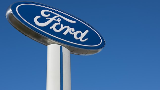 Ford Offers Easy Exit to Underperforming Workers