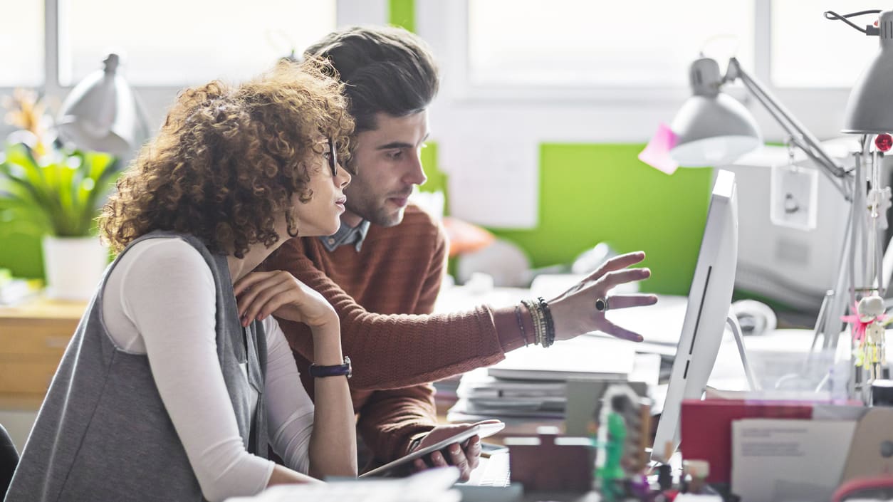 Breaking Barriers' Offers Tech Training to Employees, Provides ...