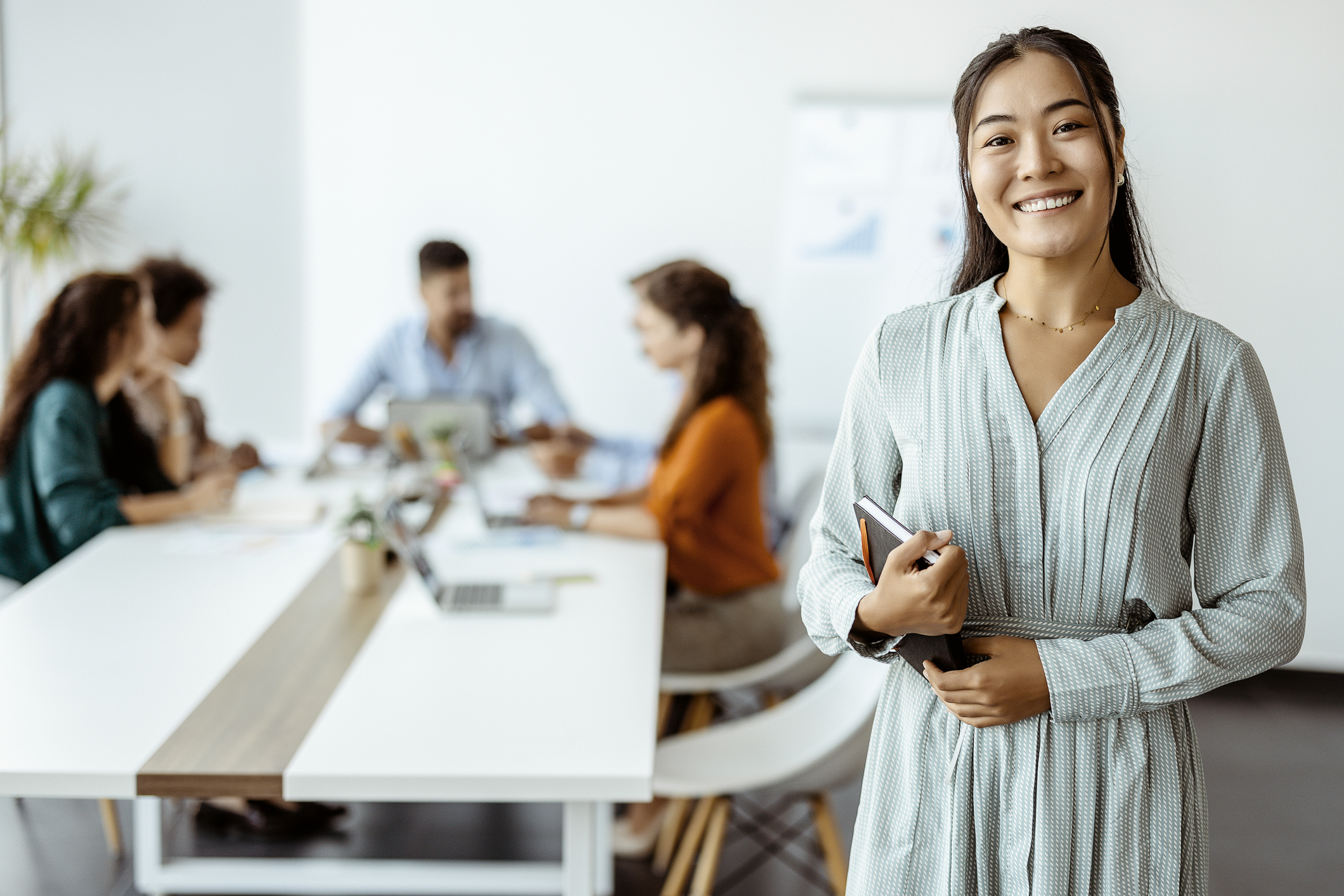 Emerging Professionals: Use These Tips to Stand Out as an HR Leader