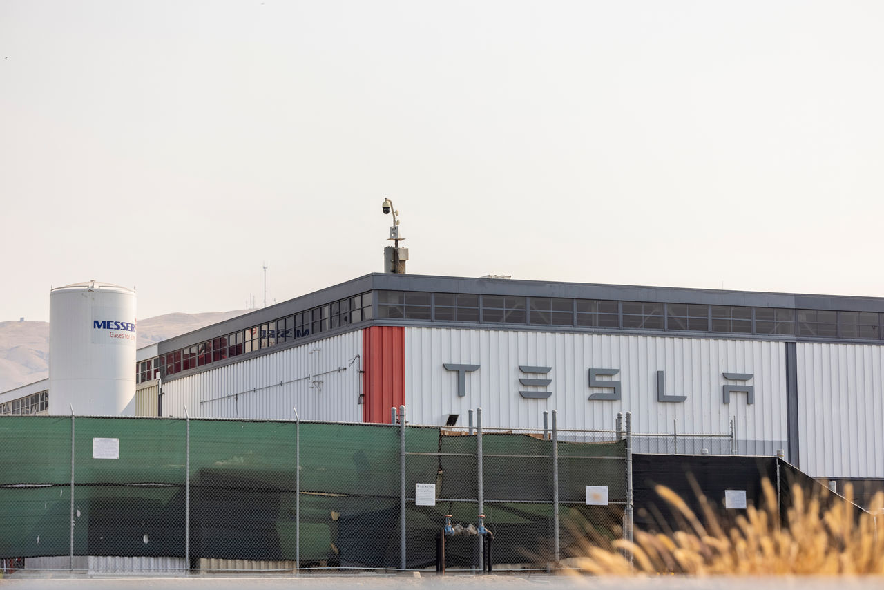 Tesla Prevails in Case Over Union Drive