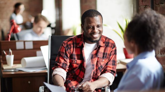 How to Use 'Stay Conversations' to Keep Employees Engaged