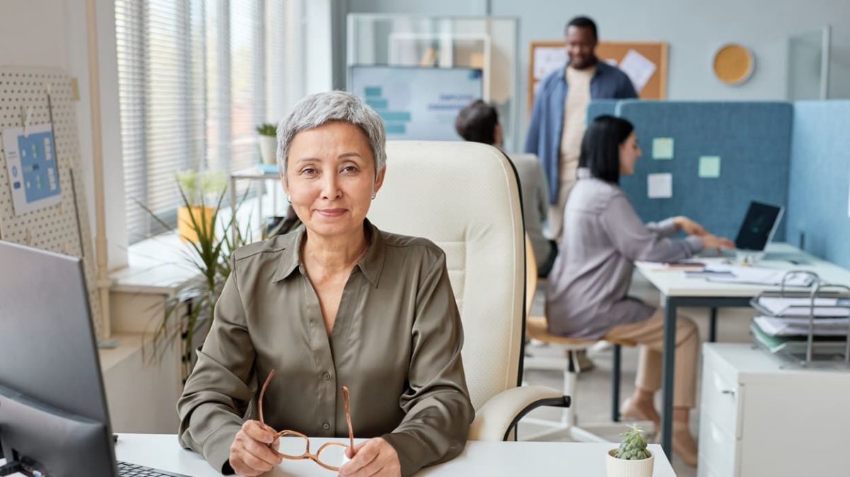 Why Companies Should Hire Older Workers