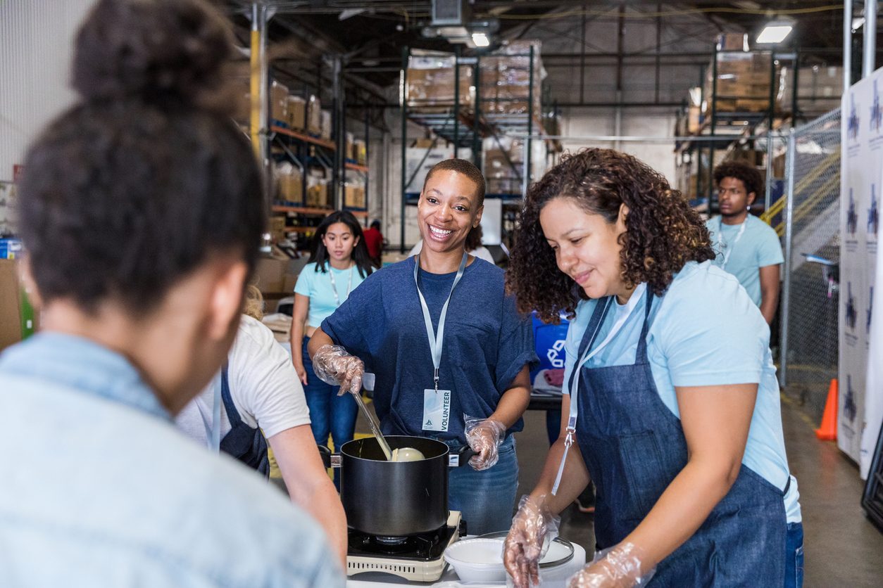 How to Determine if an Individual Is a Volunteer or an Employee